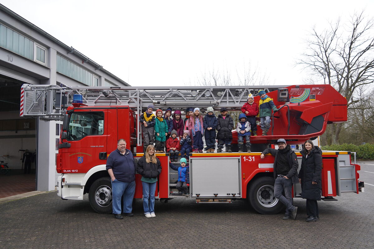Kindergarten Rasselbande erkundet die Landesfeuerwehrschule | hlfs ...
